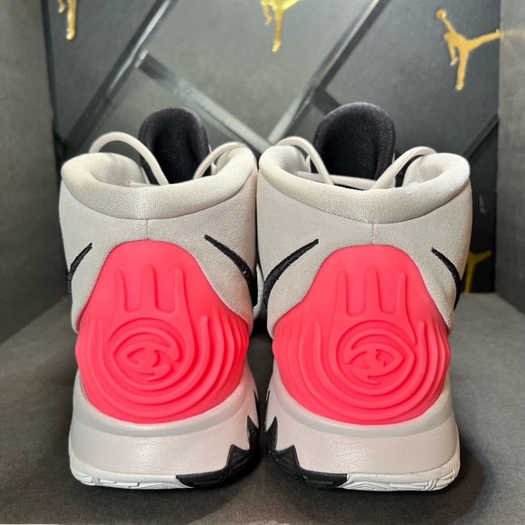 Nike | Shoes | Nike Kyrie Irving 6 Vast Grey Pink Mens 7 18 Bq463003 ...